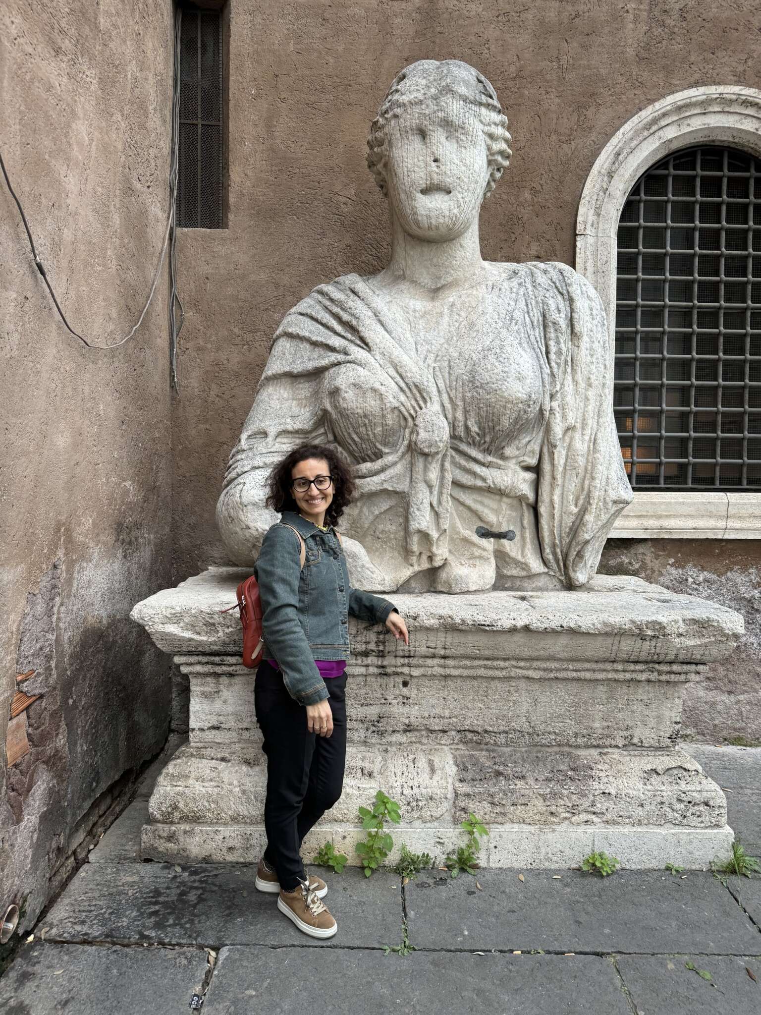 Italian Emergency Numbers - All You Need to Know