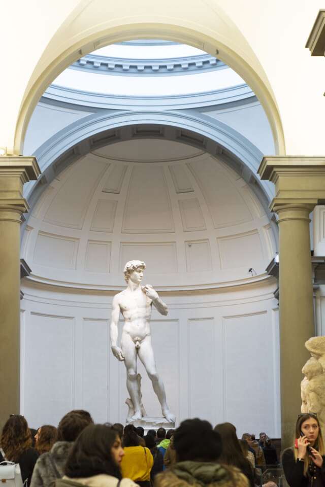 Is Florence Worth Visiting? 15 Pros and Cons + My Opinion