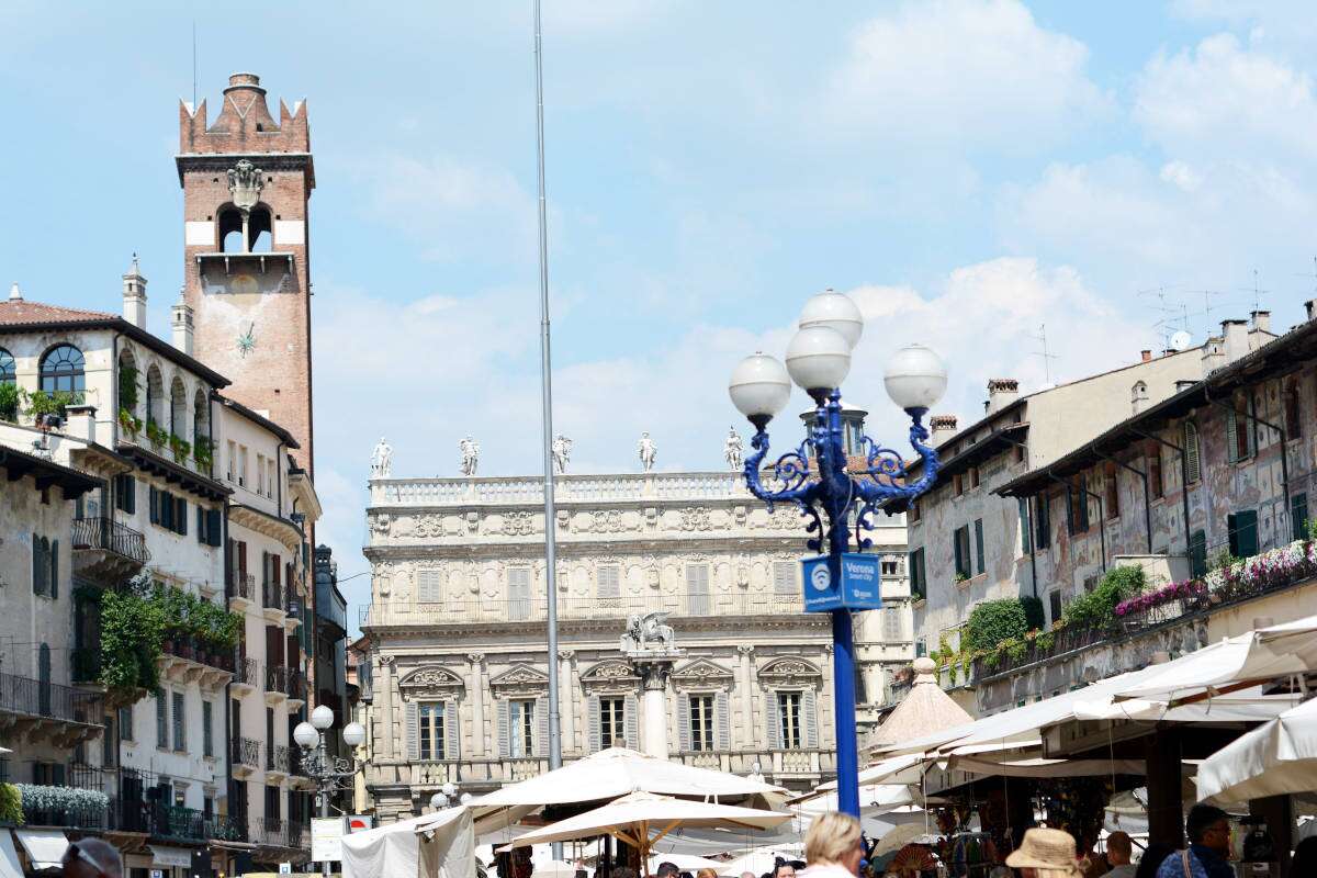 16 Top Squares in Italy - Guide to Stunning Italian Piazzas