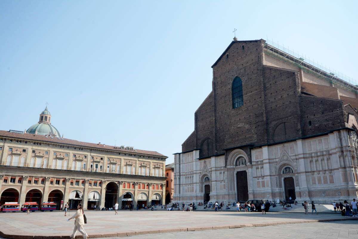 16 Top Squares in Italy - Guide to Stunning Italian Piazzas